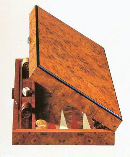 Limited Edition Lockable Italian Burl Wood Backgammon Set